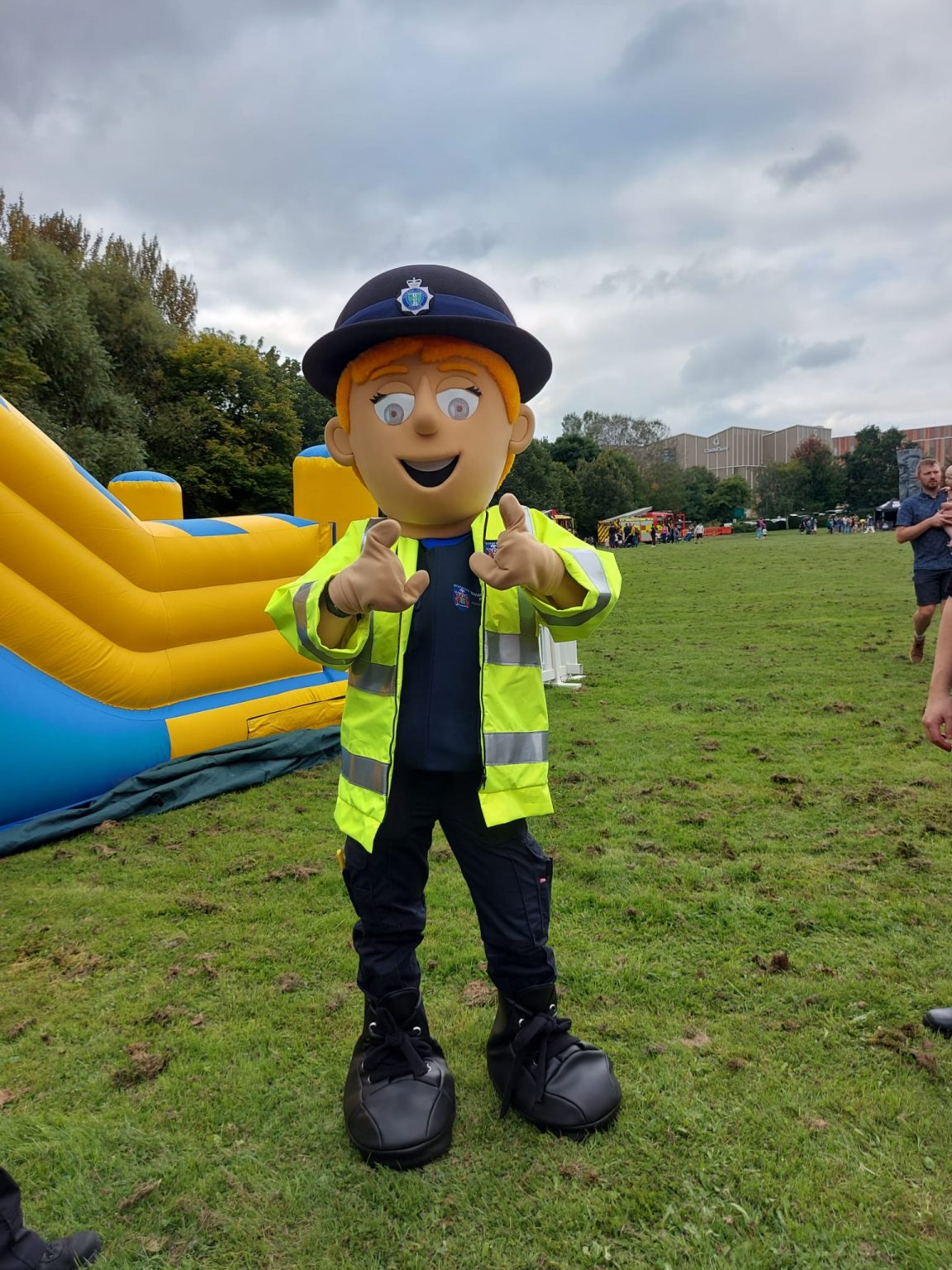 Creating opportunities as a Cadet Leader - TVP Careers